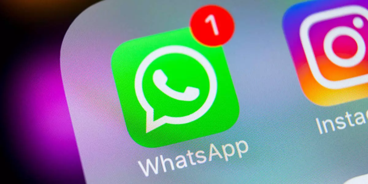 WhatsApp ikubweretsa zatsopano zingapo, kuphatikiza kusamuka kwa iOS kupita ku Android ndi ma emojis ngati iMessage