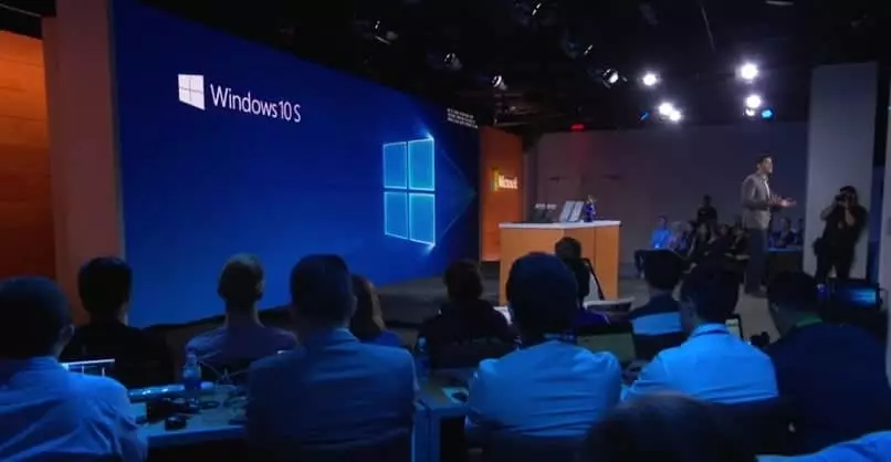 نظام التشغيل windows 10 s