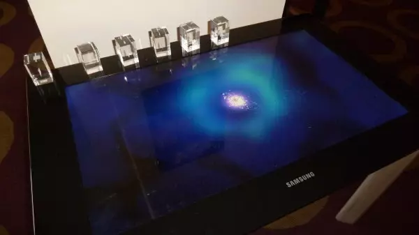 Samsung SUR40 Microsoft Surface Table - Hands On 3606_3